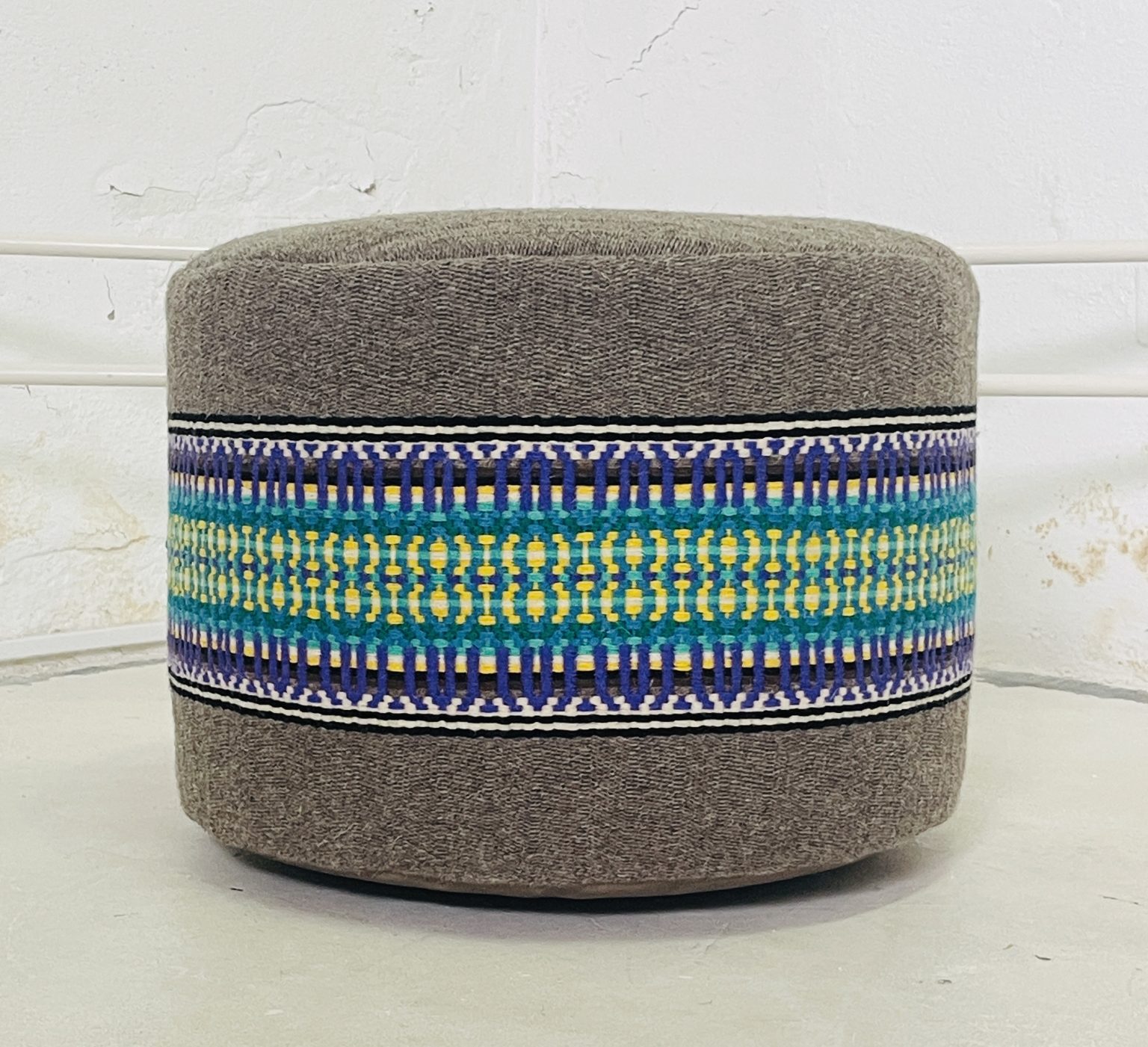 Handmade Woven in Merino Wool Puff Turmalina – Fabricaal